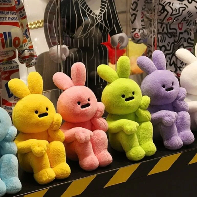 bookaz 행운의 고독 멍때리기 토끼 필로우 귀여운 행운의 인형 인테리어 소품 선물 - 감도 깊은 취향 셀렉트샵 29CM