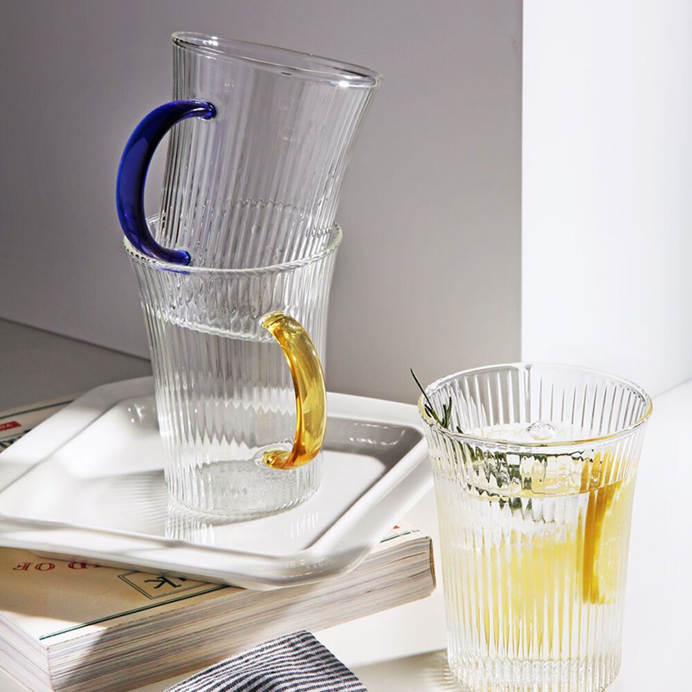 컬러핸들 내열 플리츠 유리컵 370ml (3color) - 감도 깊은 취향 셀렉트샵 29CM