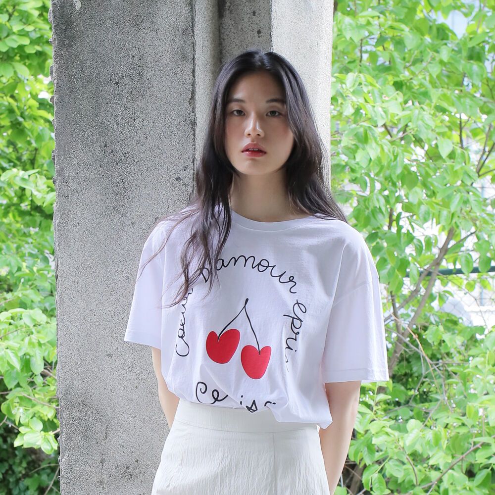 CHERRY TEE / 2COLORS - 감도 깊은 취향 셀렉트샵 29CM