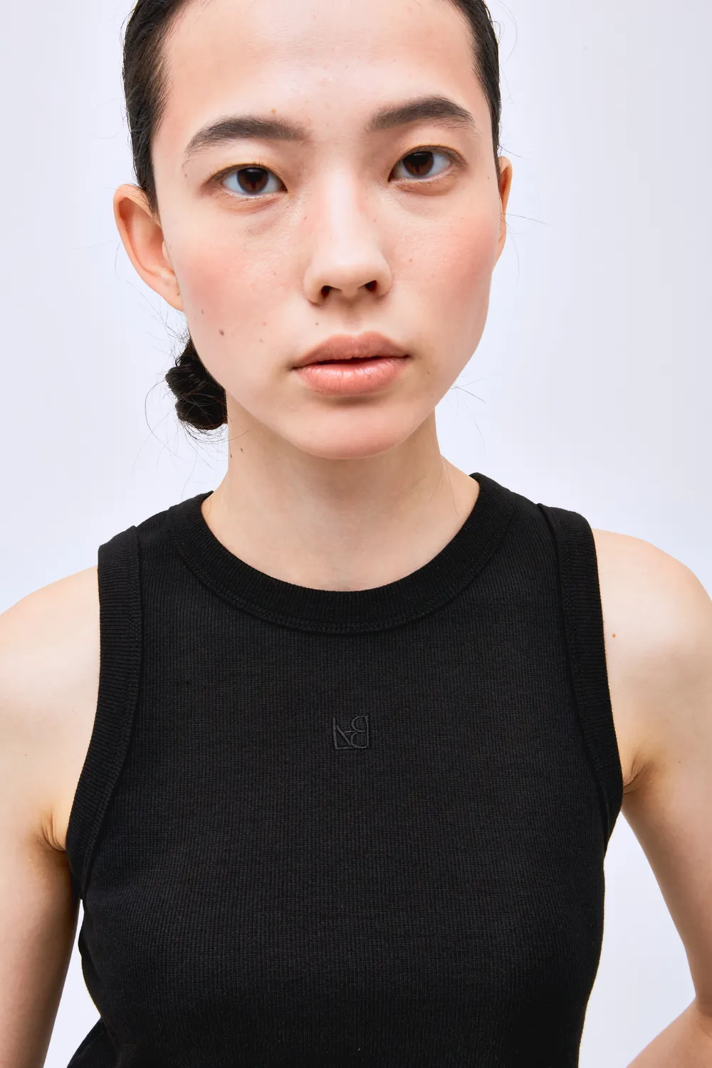 sleeveless ribbed top black - 감도 깊은 취향 셀렉트샵 29CM