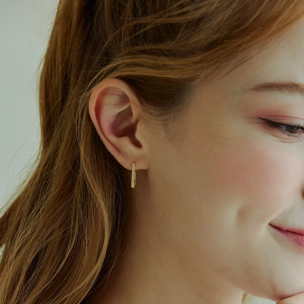 오발 큐빅 원터치 링 귀걸이 (14k도금) SHER0011 - 감도 깊은 취향 셀렉트샵 29CM