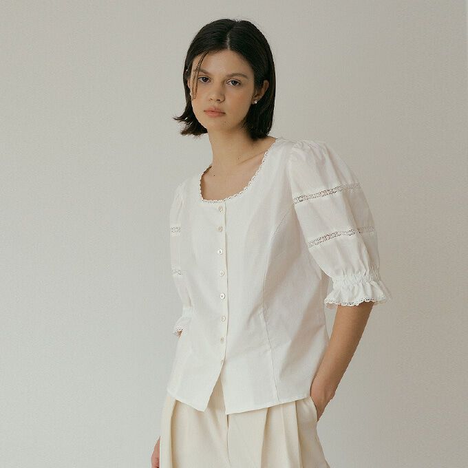 Princess line blouse (ivory) - 감도 깊은 취향 셀렉트샵 29CM