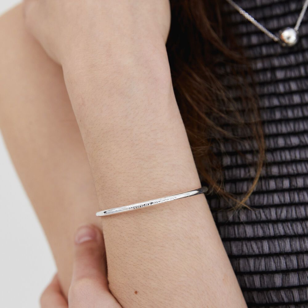curve standard bangle - silver - 감도 깊은 취향 셀렉트샵 29CM