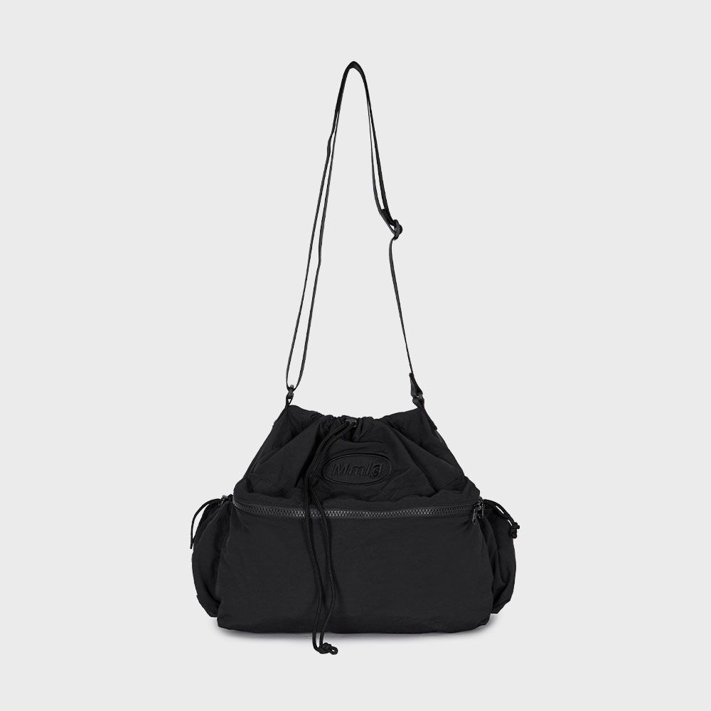 [Mmlg] DRAWSTRING CROSSBAG (BLACK) - 감도 깊은 취향 셀렉트샵 29CM
