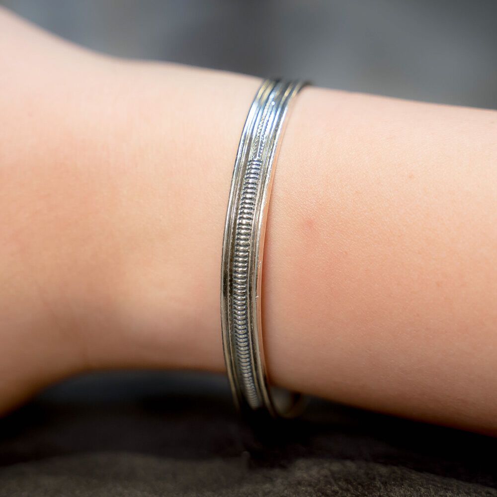 HR 128B_Silver Bangle Bracelet (Silver 925) - 감도 깊은 취향 셀렉트샵 29CM