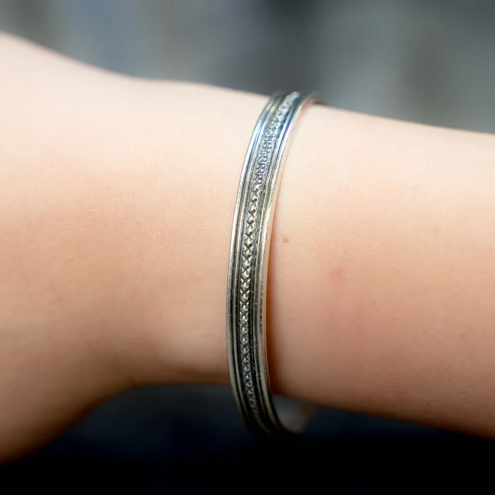 HR 129B_Silver Bangle Bracelet (Silver 925) - 감도 깊은 취향 셀렉트샵 29CM