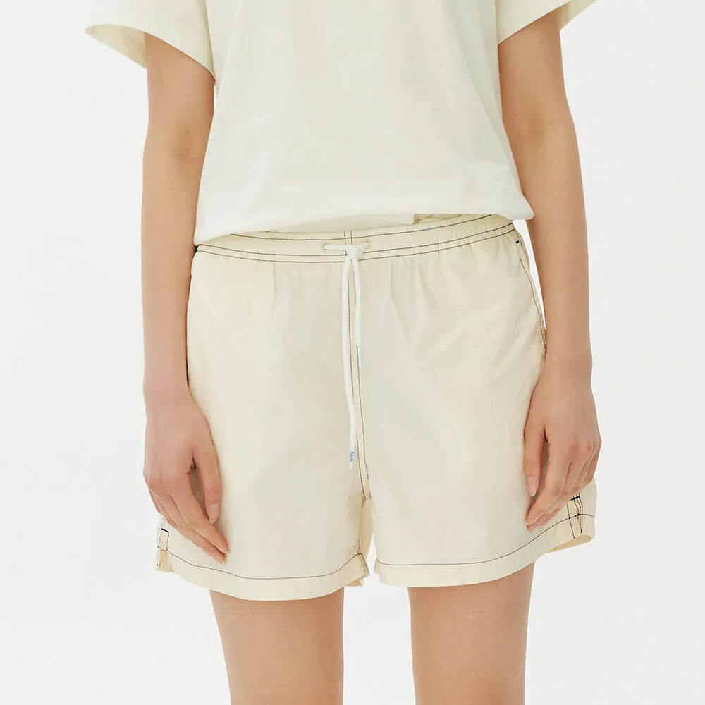 나일론 밴딩 쇼츠_KD2TRF2102F_CRM - 감도 깊은 취향 셀렉트샵 29CM