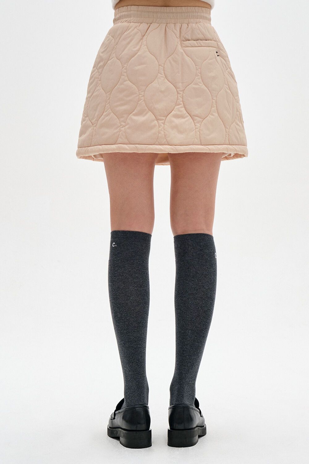 [23FW clove] Quilting Skirt (Beige) - 감도 깊은 취향 셀렉트샵 29CM