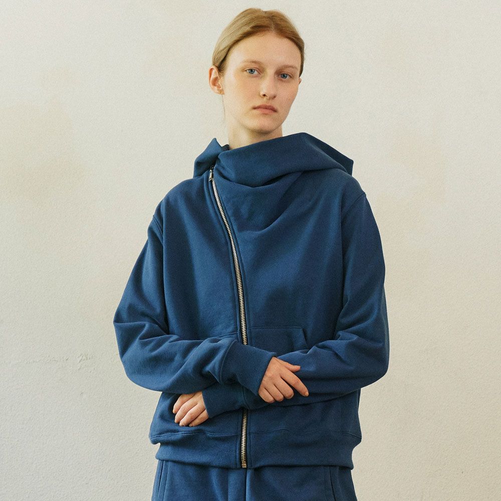 사선 지퍼 후드집업 (3컬러) - 감도 깊은 취향 셀렉트샵 29CM