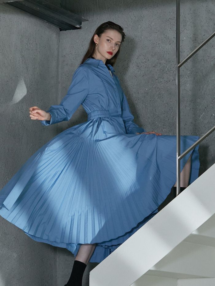 Open collar hidden pleats dress - blue - 감도 깊은 취향 셀렉트샵 29CM