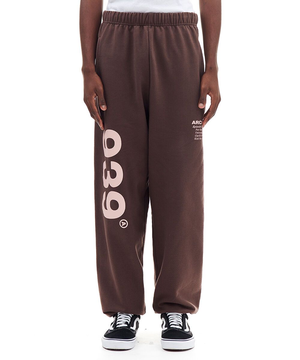 939 LOGO SWEAT PANTS (BROWN) - 감도 깊은 취향 셀렉트샵 29CM