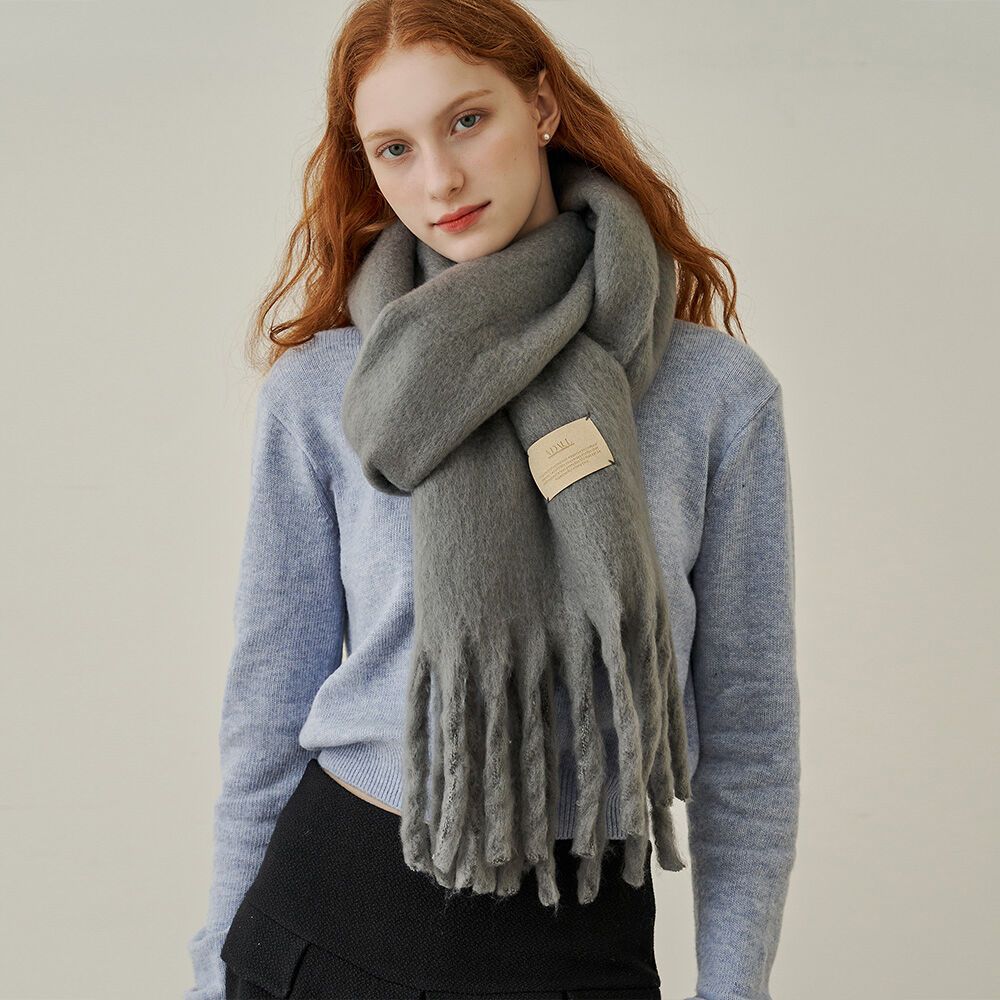 Simple patch wool long muffler - darkgrey - 감도 깊은 취향 셀렉트샵 29CM