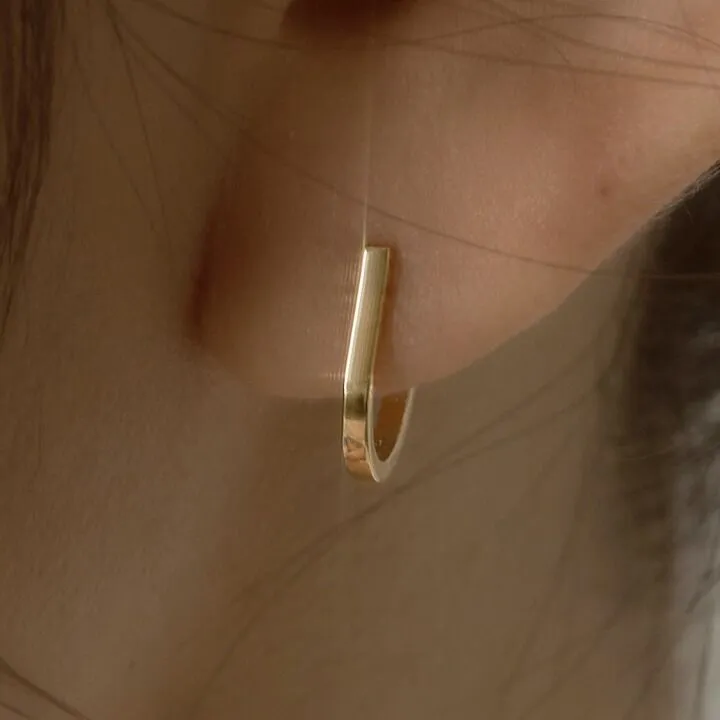 14k post 리노 심플 라인 귀걸이 - 감도 깊은 취향 셀렉트샵 29CM