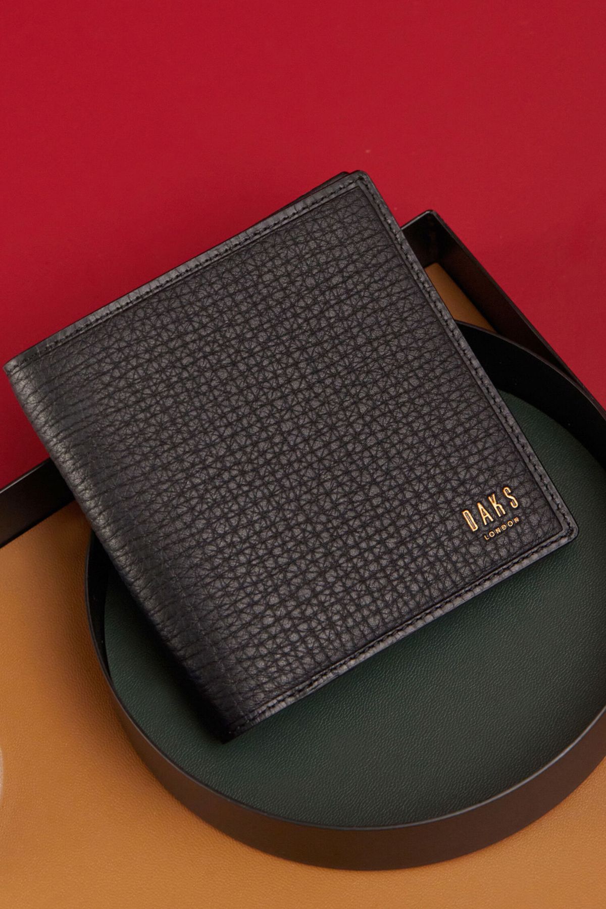 블랙 DAKS 금박 소프트 이태리 수입 소가죽 DBWA3F662BK - 감도 깊은 취향 셀렉트샵 29CM