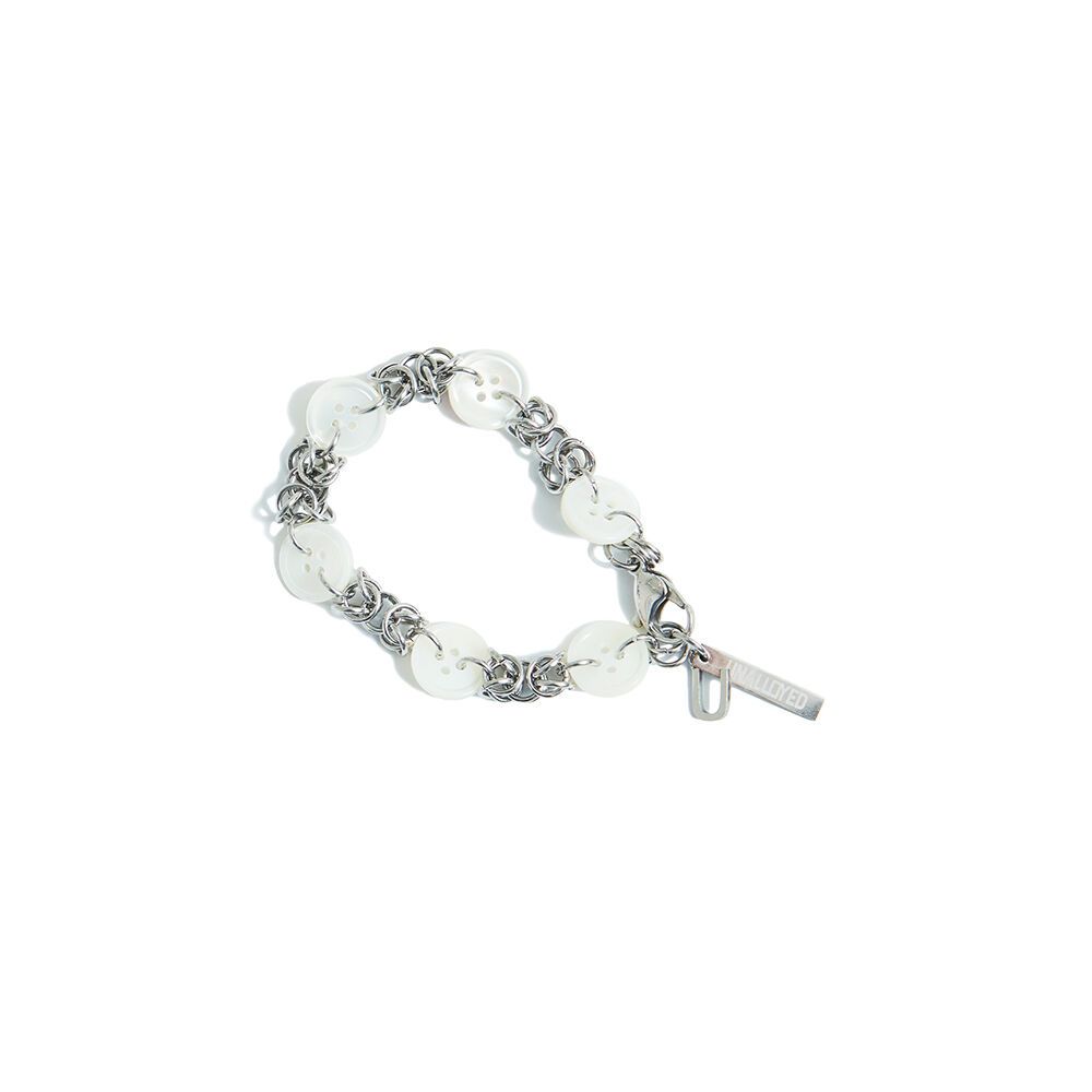 BUTTON CHAIN BRACELET - 감도 깊은 취향 셀렉트샵 29CM