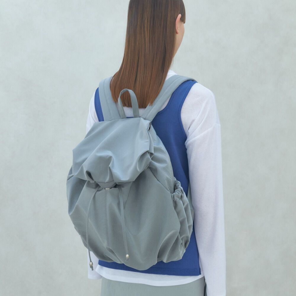 Blooming Backpack_Gray - 감도 깊은 취향 셀렉트샵 29CM