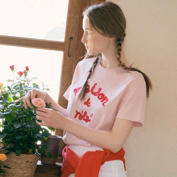 MAISON DE ROLA EMBROIDERY T-SHIRT PINK - 감도 깊은 취향 셀렉트샵 29CM