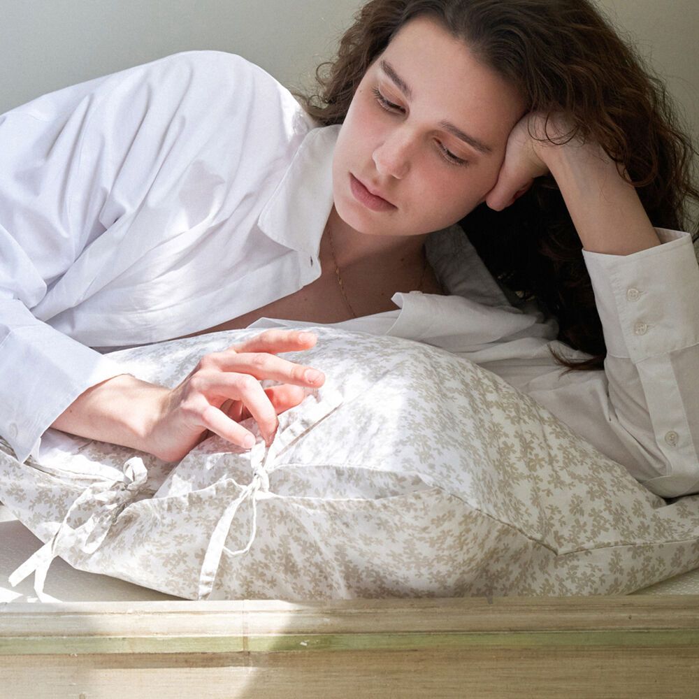 [29CM 단독] 리틀 가든 에디션 베개커버 - 버터플라이 부쉬 - 1P (50X70) - 감도 깊은 취향 셀렉트샵 29CM