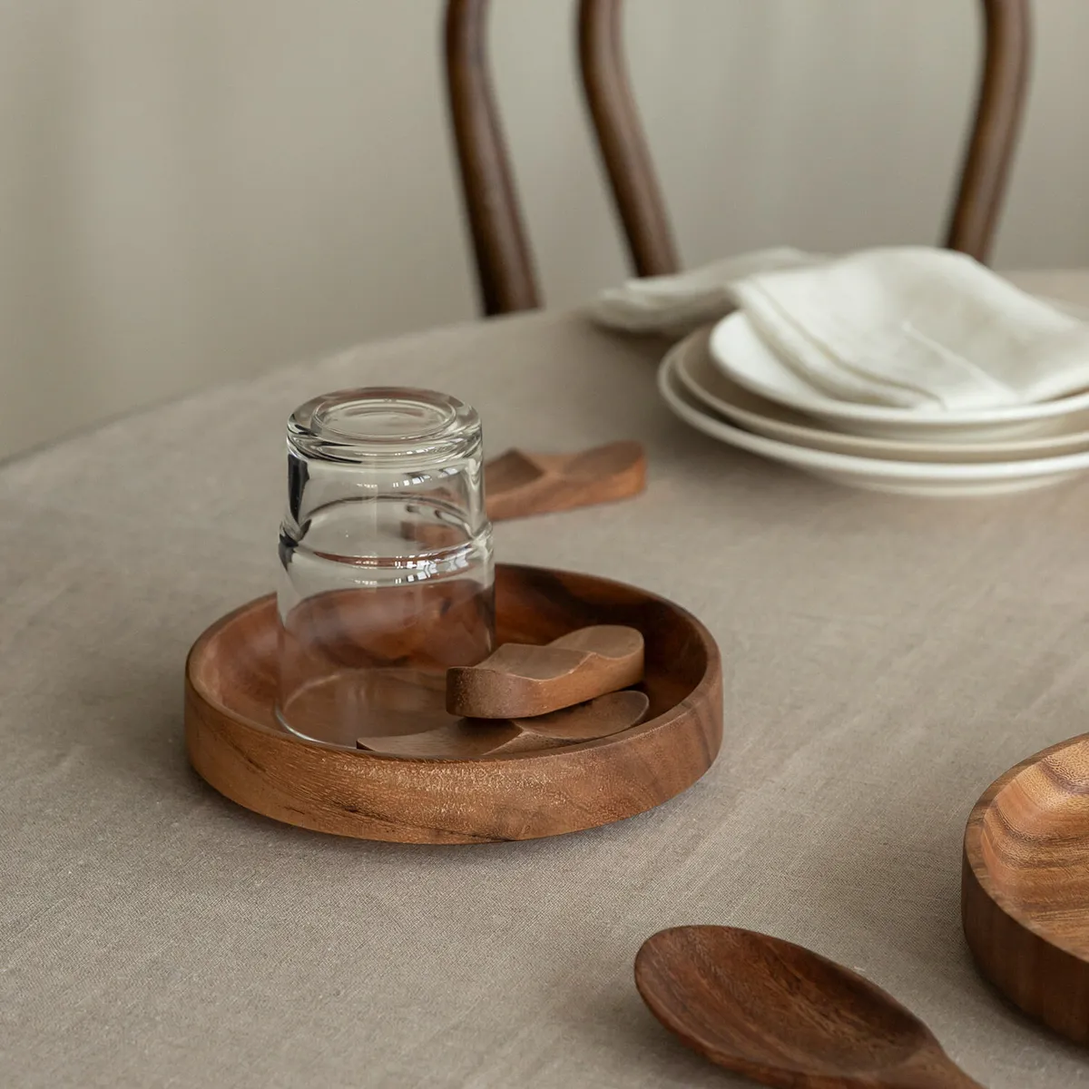 에센셜 우드 원형 플레이트 16cm 2P 4P - 감도 깊은 취향 셀렉트샵 29CM