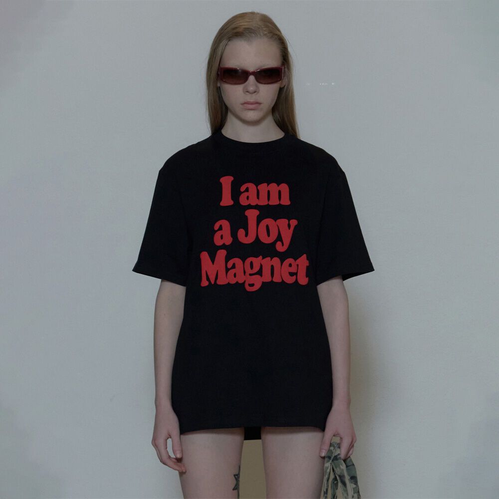 I am a Joy Magnet Tee Black - 감도 깊은 취향 셀렉트샵 29CM