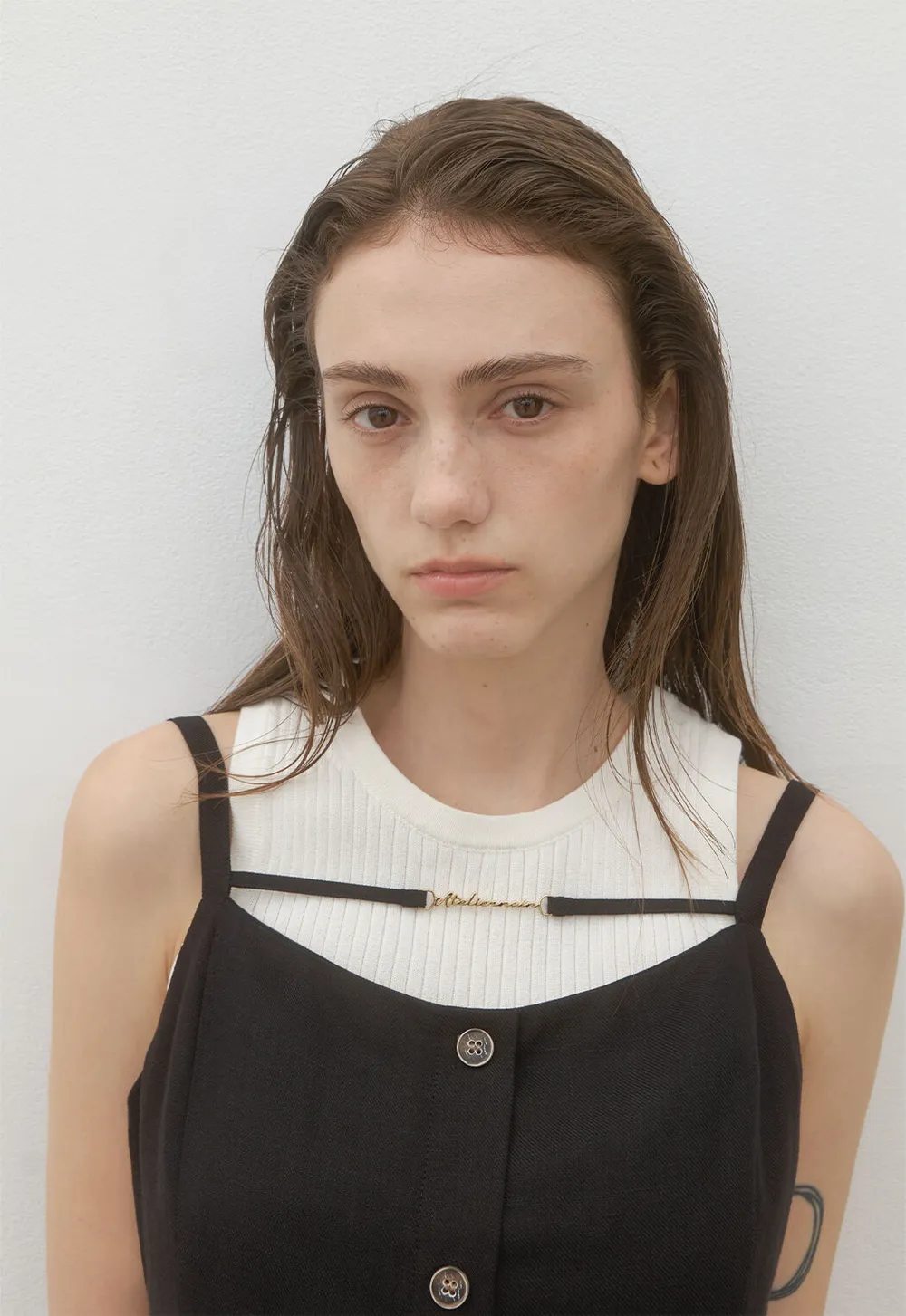 SLEEVELESS LINEN CHAIN DRESS(OP-6205) - 감도 깊은 취향 셀렉트샵 29CM