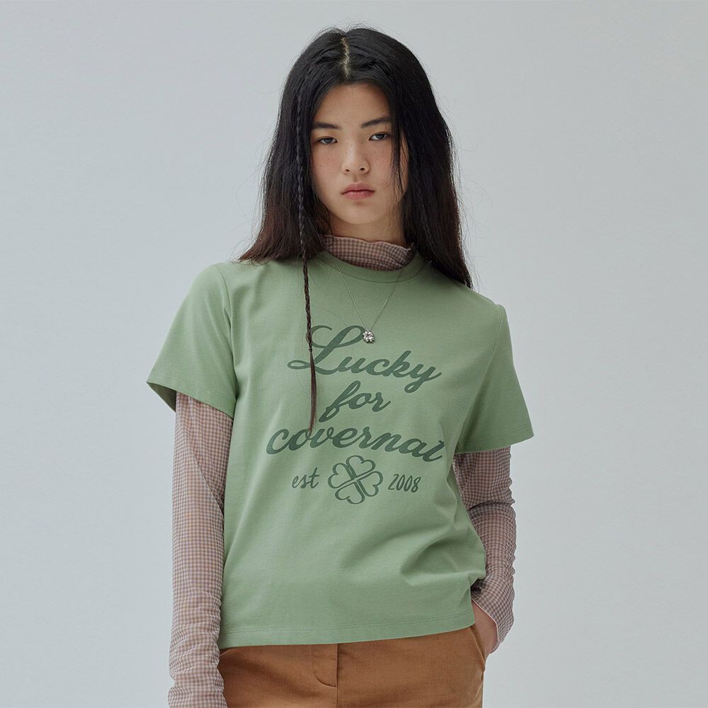 [24FW] 우먼 클로버 레터링 티셔츠 세이지 그린 - 감도 깊은 취향 셀렉트샵 29CM