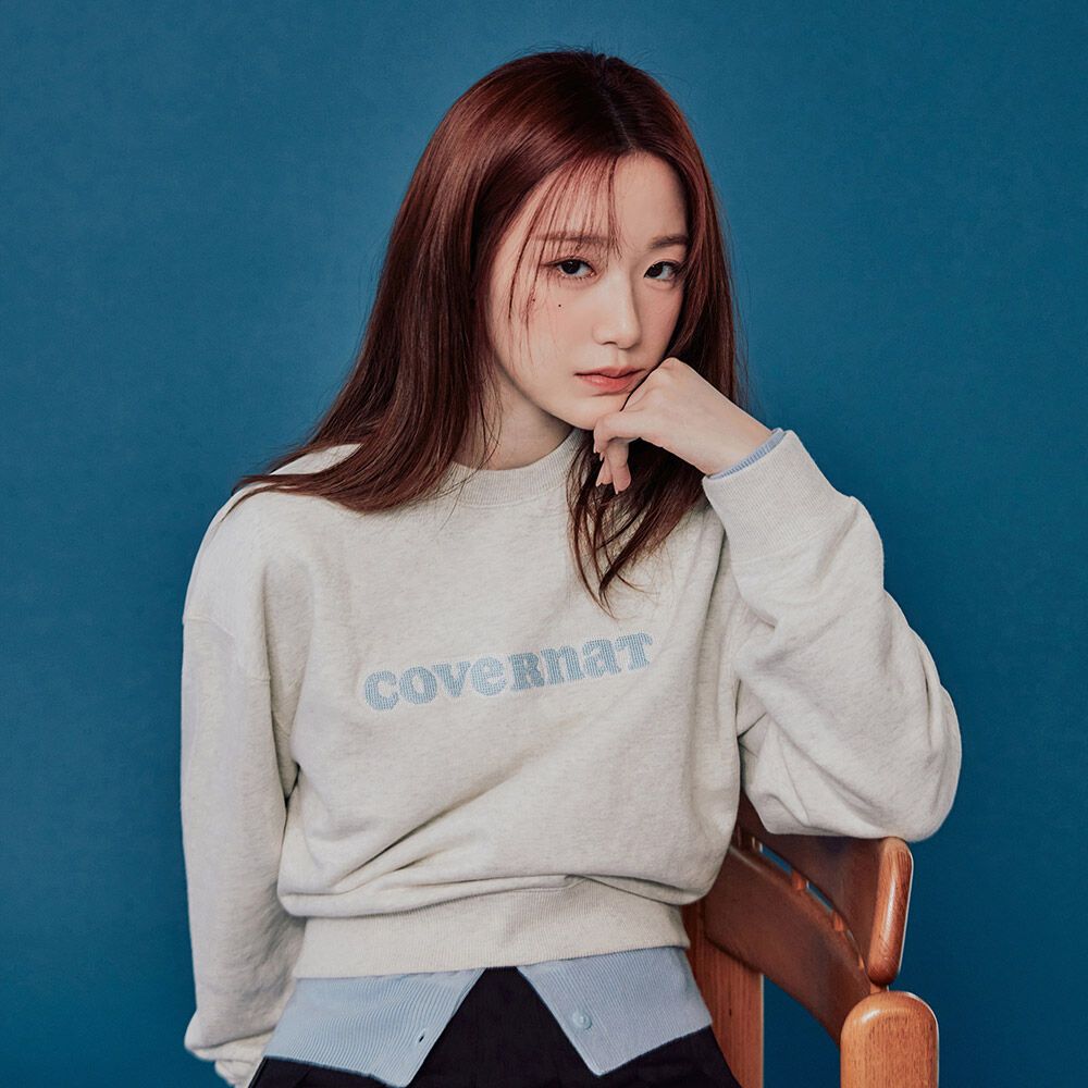 [24FW] 우먼 쿠퍼 로고 맨투맨 - 오트밀 - 감도 깊은 취향 셀렉트샵 29CM