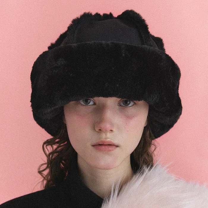 FUR TOQUE HAT IN SUEDE BLACK - 감도 깊은 취향 셀렉트샵 29CM