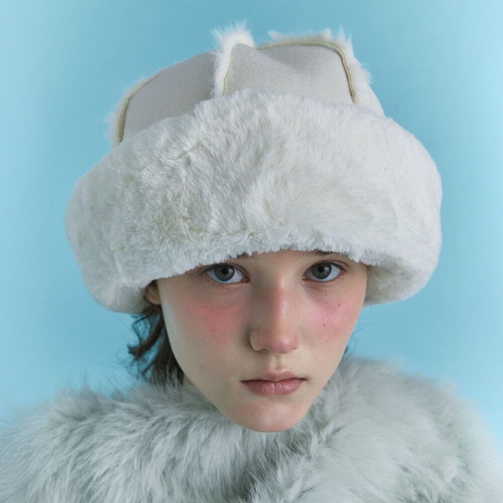 FUR TOQUE HAT IN SUEDE CREAM - 감도 깊은 취향 셀렉트샵 29CM