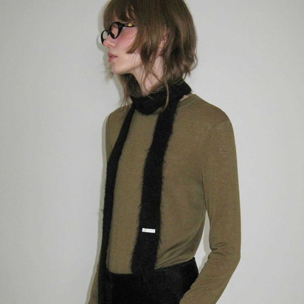 SOFT ALPACA SLIM MUFFLER_BLACK_LC244MF02BK - 감도 깊은 취향 셀렉트샵 29CM