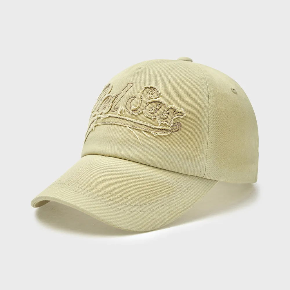 바시티 컬시브 워싱 스티치 언스트럭쳐 볼캡 BOS (Sand) - 감도 깊은 취향 셀렉트샵 29CM