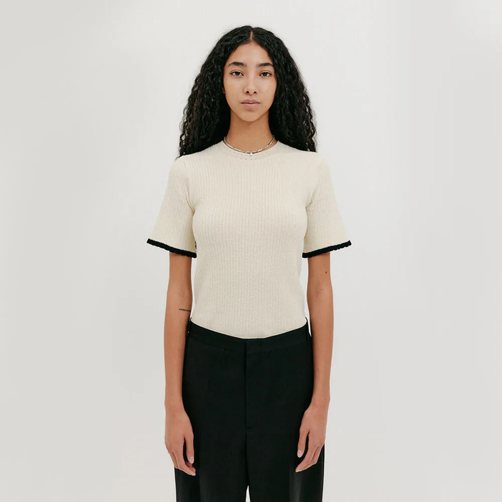 Contrast Knit Top - Cream - 감도 깊은 취향 셀렉트샵 29CM