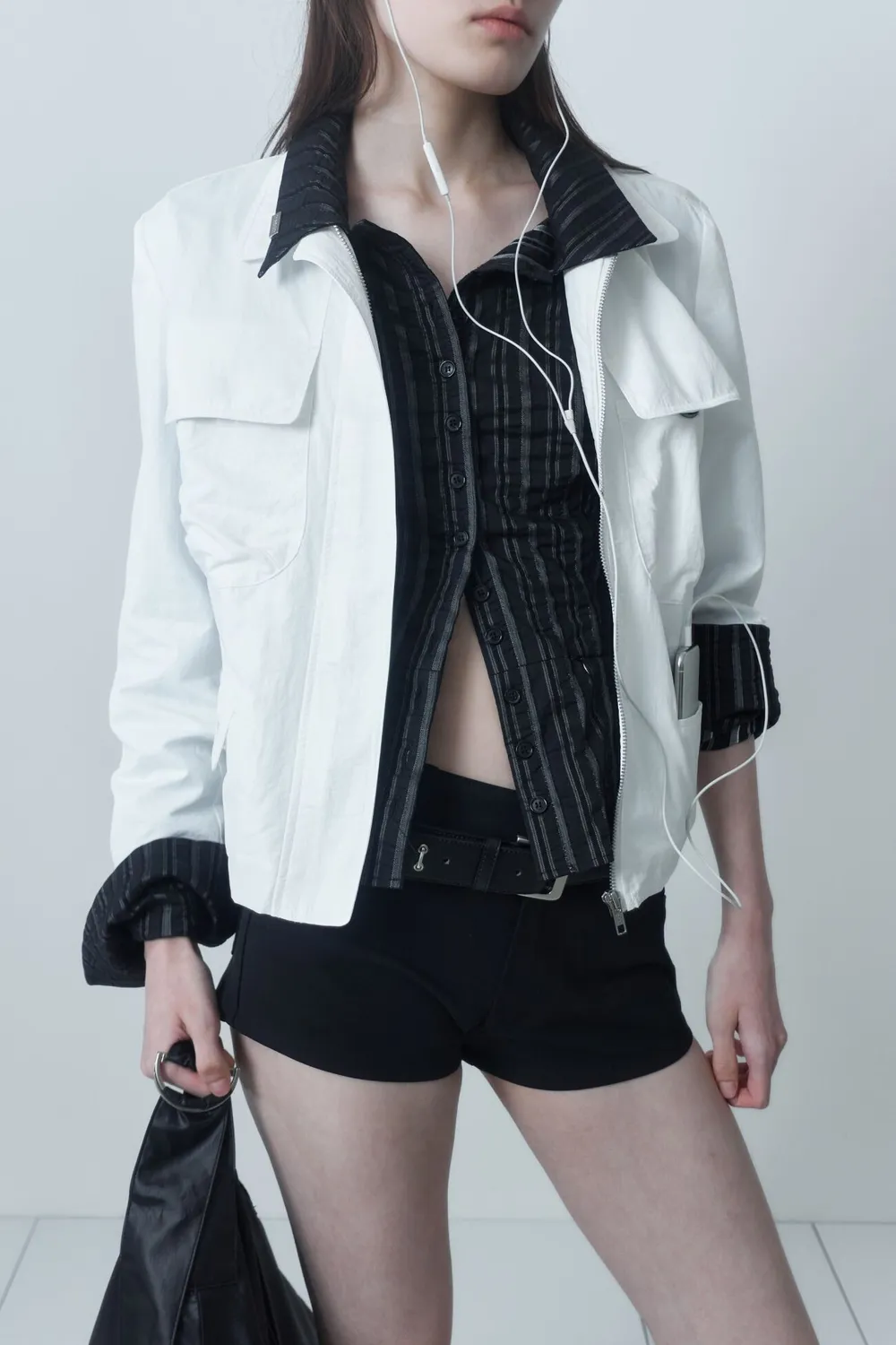 CRUNCH DOUBLE POCKET JACKET / WHITE - 감도 깊은 취향 셀렉트샵 29CM