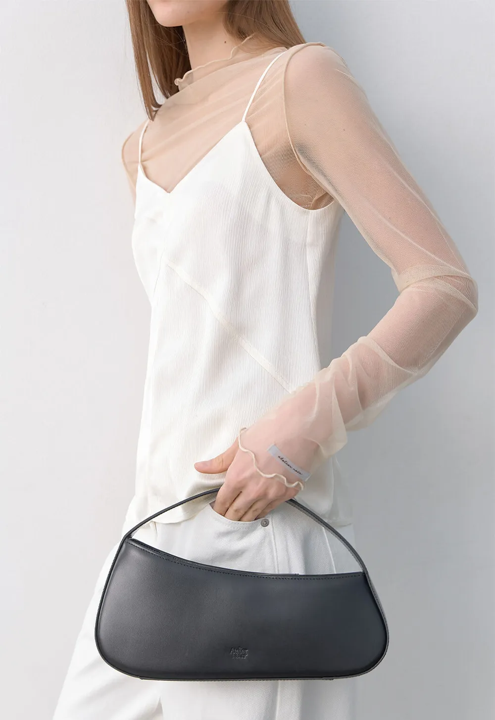 SATIN CREASE SLEEVELESS SET-UP TOP(BL-4305)_2Colors - 감도 깊은 취향 셀렉트샵 29CM