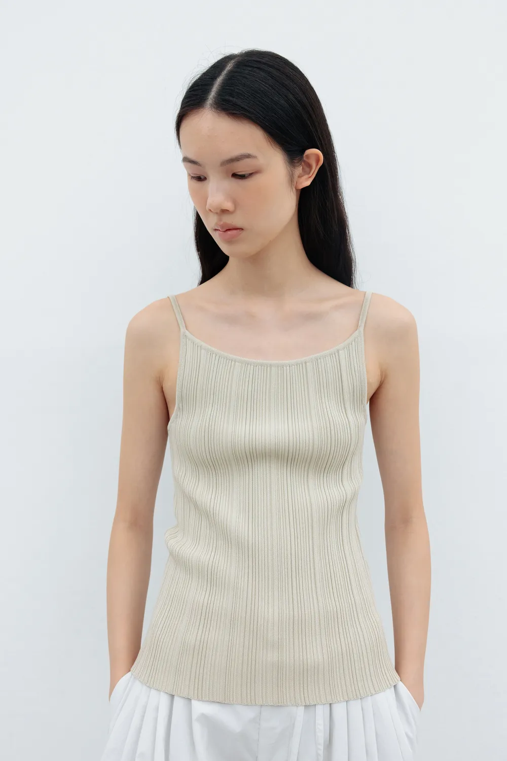 Sleeveless Pleats Knit Top_Cream Sage - 감도 깊은 취향 셀렉트샵 29CM