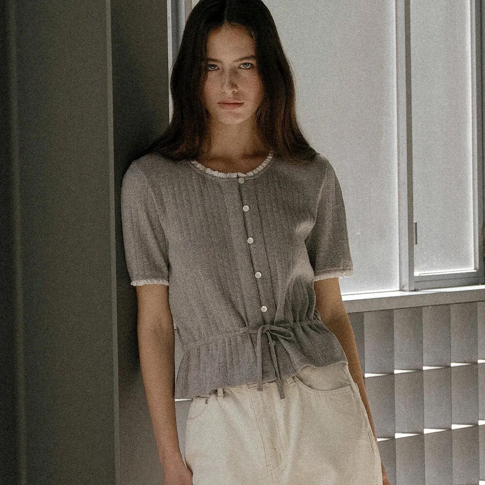 Lace button round T-shirt [KNSS03TS03]_Gray - 감도 깊은 취향 셀렉트샵 29CM