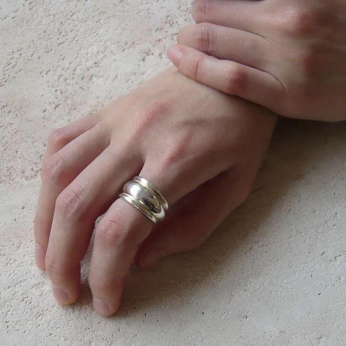 [silver 925] Wide Wave Ring - 감도 깊은 취향 셀렉트샵 29CM