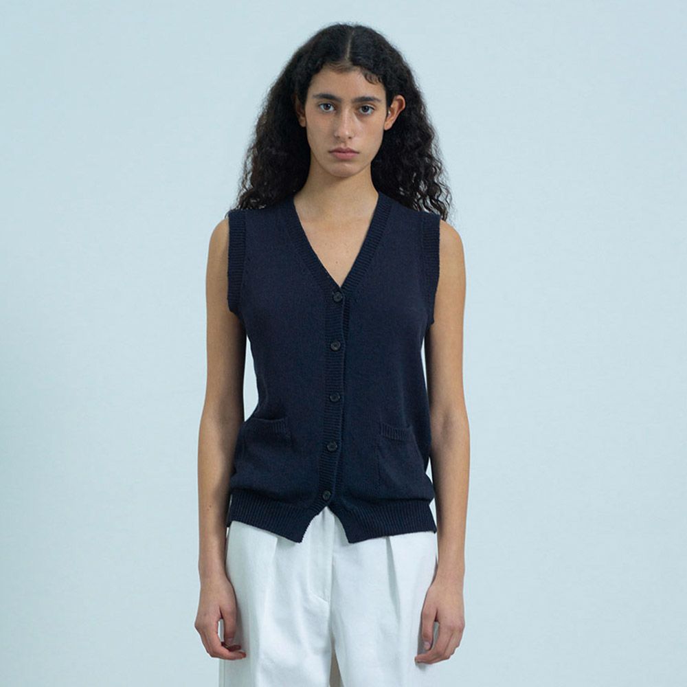 VEST BUTTON KNIT (Dark Navy) - 감도 깊은 취향 셀렉트샵 29CM