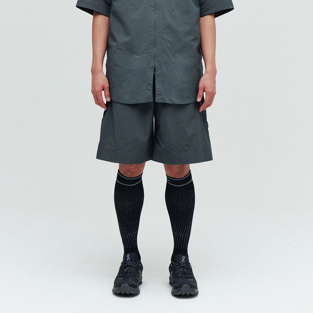 NYLON CARGO SHORTS (CHARCOAL) - 감도 깊은 취향 셀렉트샵 29CM